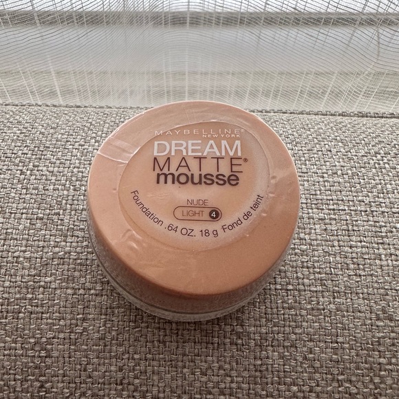Maybelline | Makeup | Maybelline Dream Matte Mouse | Poshmark